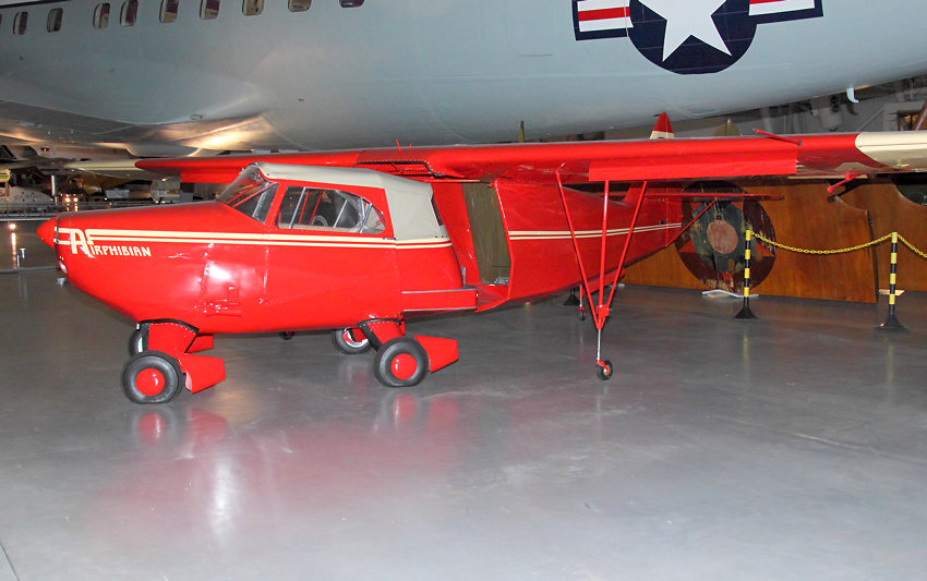 Fulton Airphibian FA-3-101: amerikanisches "Auto-Flugzeug" mit 4 Rädern ...