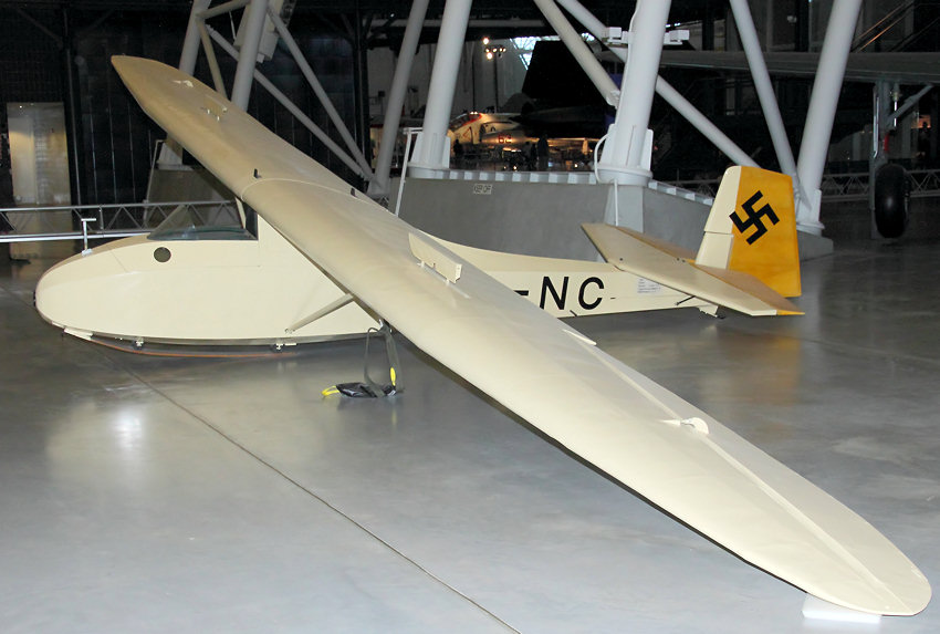 Grunau Baby II B-2: eines der meistgebauten deutschen Segelflugzeuge in ...