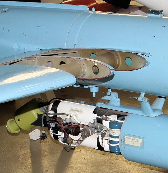 Henschel Hs 293 - deutsche Gleitbombe im 2. Weltkrieg gegen Schiffsziele