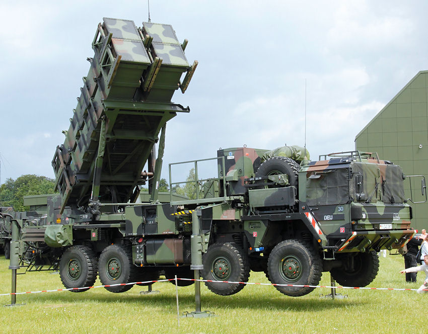 Patriot PAC-3: Flugabwehrsystem zur Abwehr von Flugzeugen, Raketen und ...