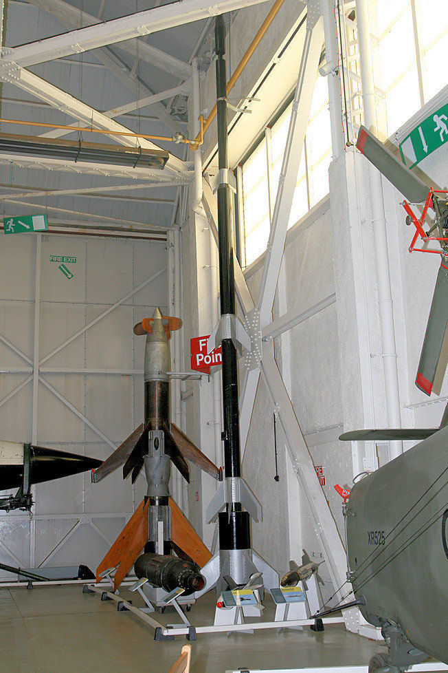 Rheinmetall Rheinbote - Deutsche ballistische Vierstufen-Fernrakete