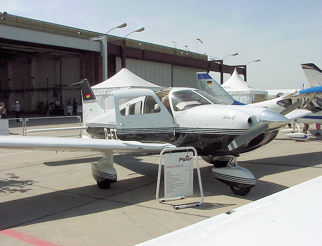 Piper Archer III - 4-sitziges Reiseflugzeug und Geschäftsflugzeug