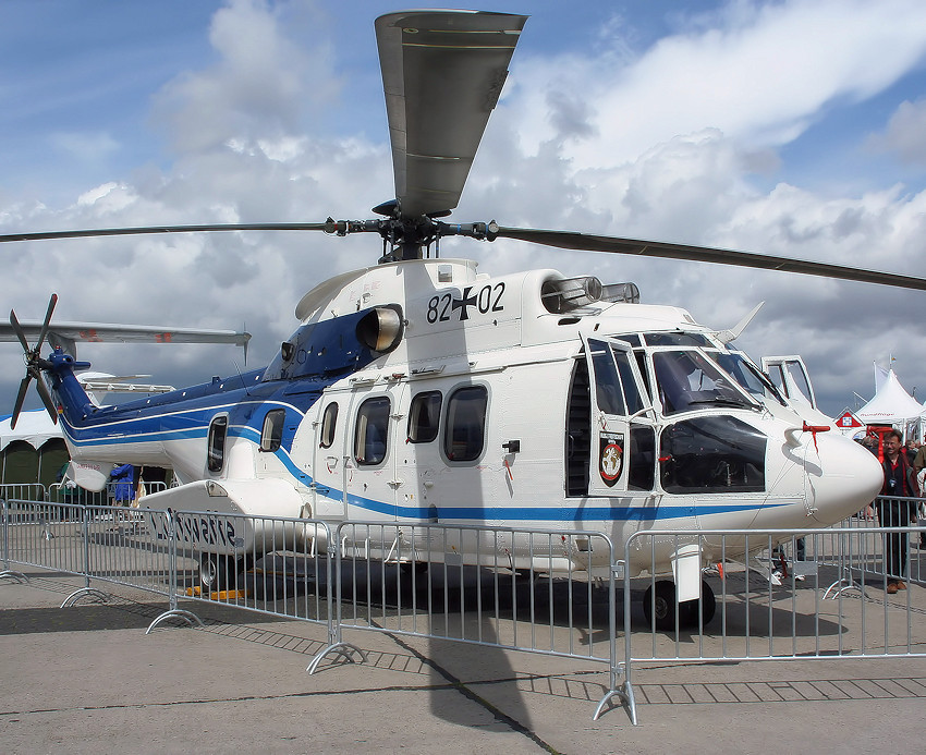 Eurocopter AS 532 U2 Cougar - Variante des Super Puma AS 332