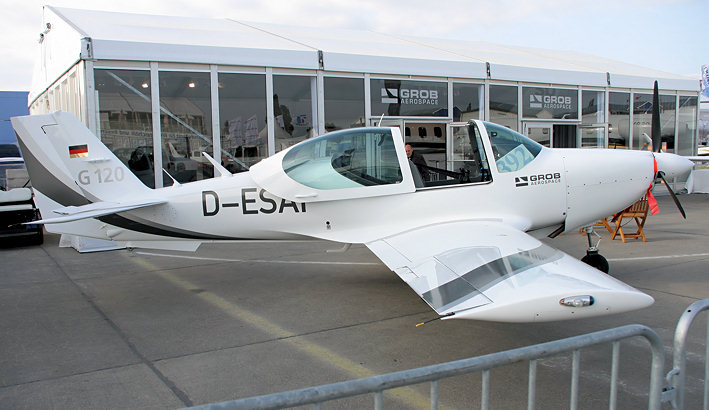 Grob Aerospace G120 - kunstflugtaugliches Trainingsflugzeug