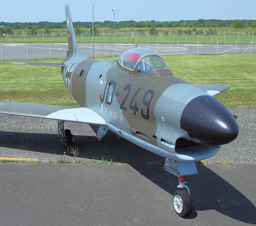 North American F-86 K Sabre: Erster Allwetter-Abfangjäger der Luftwaffe ...