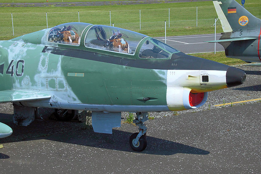 Fiat G-91 T3 “Gina”: doppelsitziger Strahltrainer, Erstflug 31.05.1960