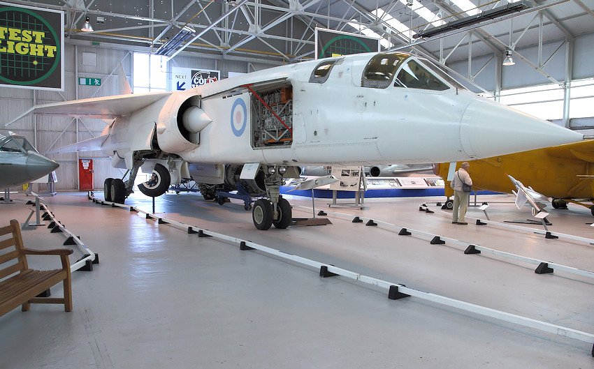 BAC TSR-2 - Projekt eines Überschallaufklärers und Bombers