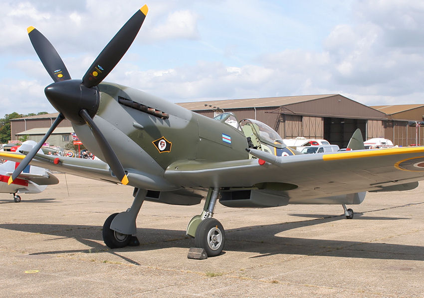Supermarine Spitfire XVI