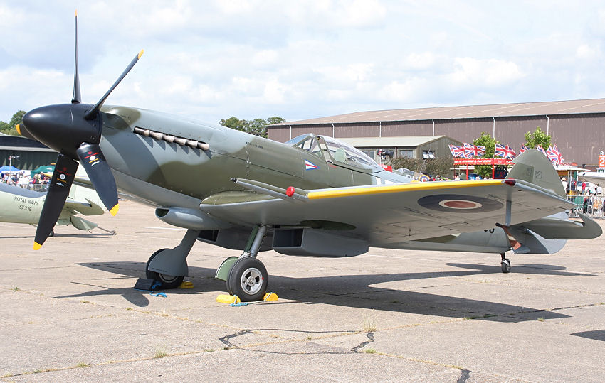 Supermarine Spitfire XVIII