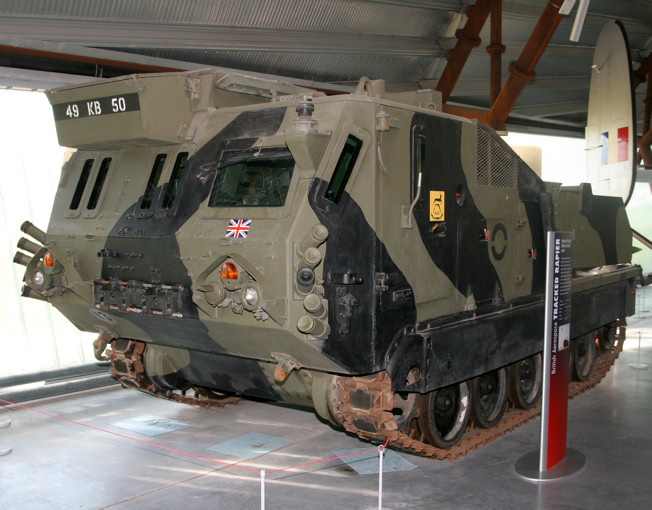 Tracked Rapier - M548-Fahrgestell für Boden-Luft-Flugabwehraketen