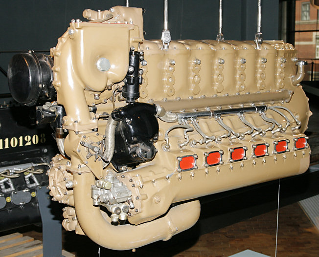Junkers Jumo 210 - 12-Zylinder-V-Motor für Flugzeuge