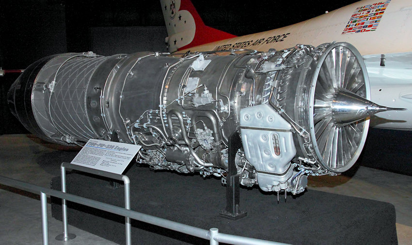 General Dynamics F-16A Fighting Falcon: Mehrzweckkampfjet der USA seit 1978