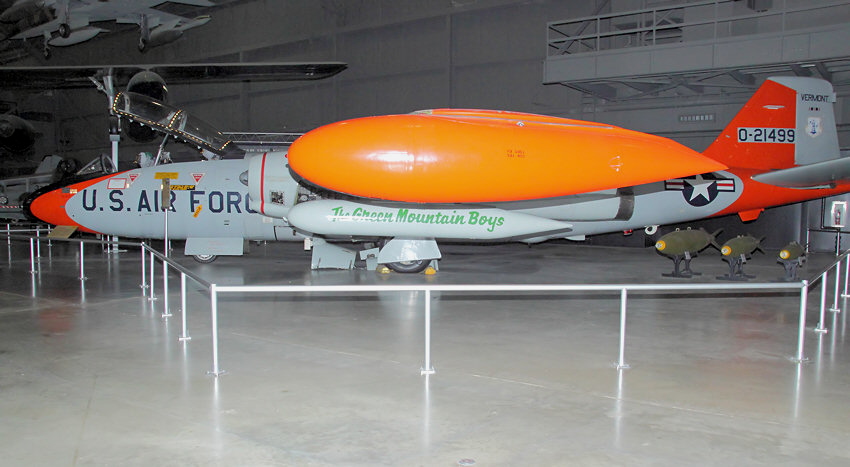 Martin EB-57B Canberra: US-Lizenzbau der englischen “English Electric ...