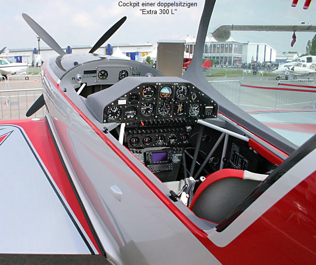 EXTRA 300 S - Sportflugzeug