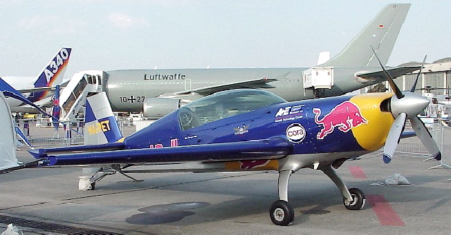 EXTRA 330L - Maschine für Kunstflug